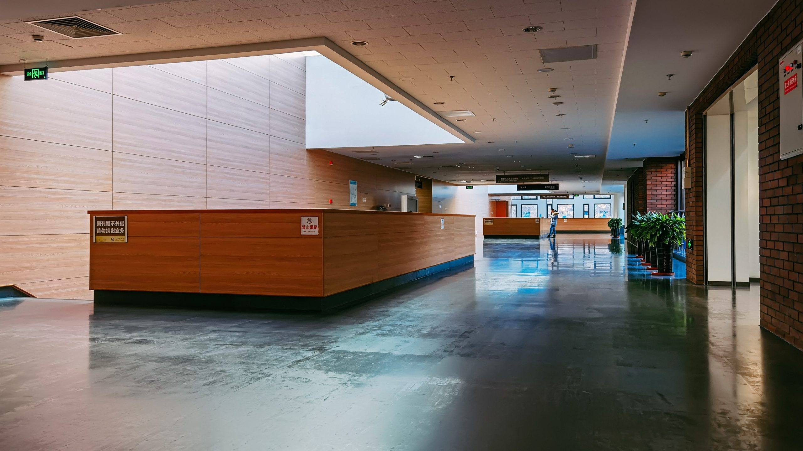 Easy Tips for a Spotless Reception Area - ECO Clean Office